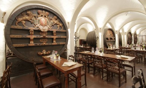 Bremer Ratskeller: Ein Blick in die Gewölbe des Rathauses