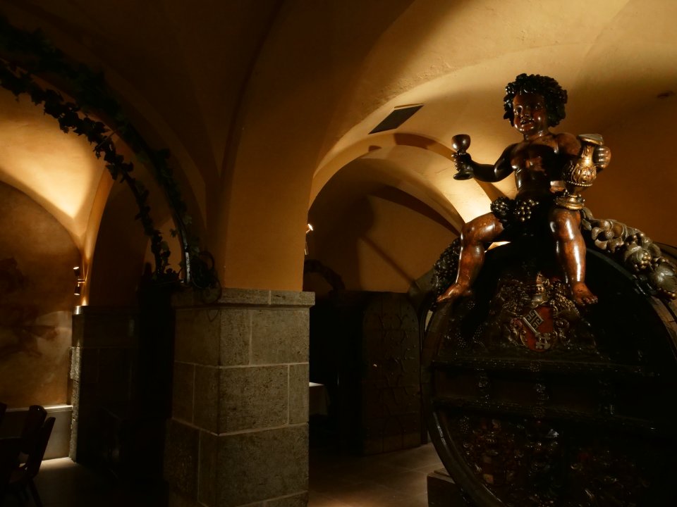 Bremer Ratskeller: Ein Blick in die Gewölbe des Rathauses